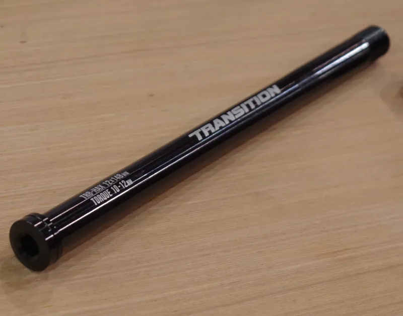 Transition TBC Rear Axle 12 X 148mm With End Cap Patrol and Spire