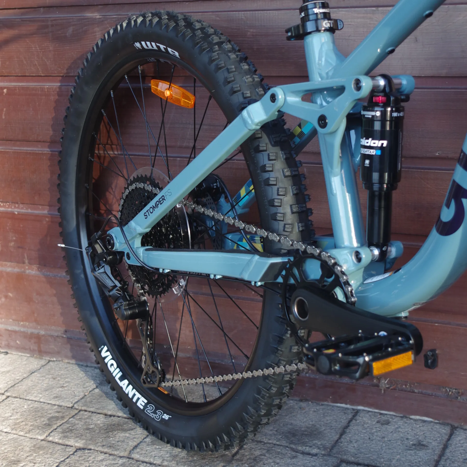 GT Stomper FS Ace 26 June Gloom Full Suspension Mountain Bike