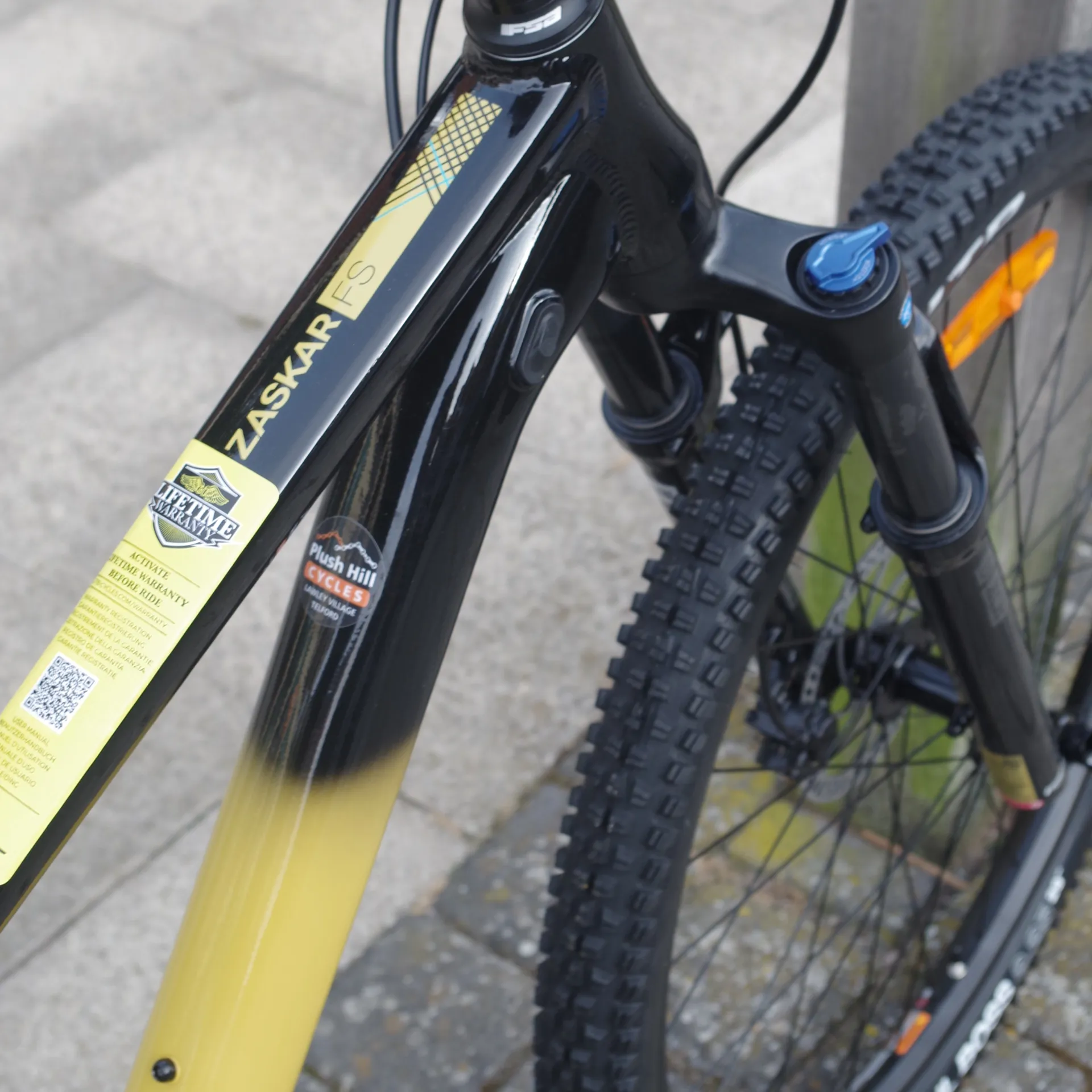 GT Zaskar FS Sport Yellow Full Suspension Mountain Bike